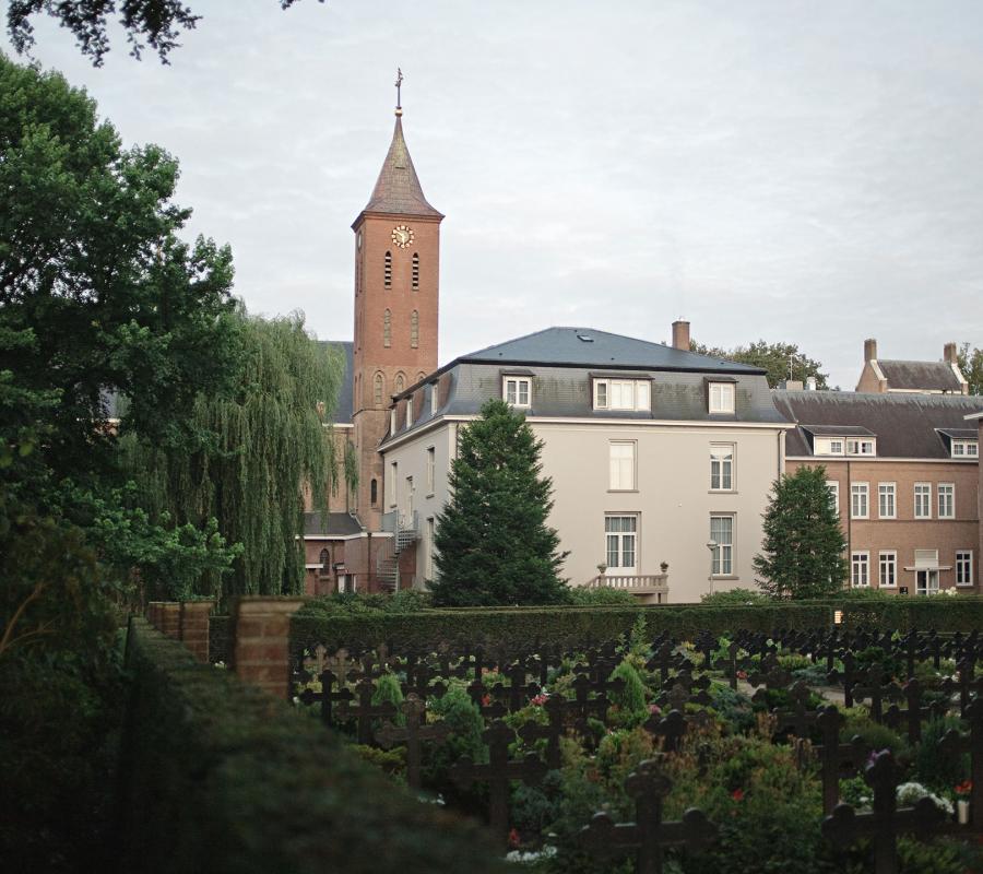 Zusters van Denekamp | Het klooster